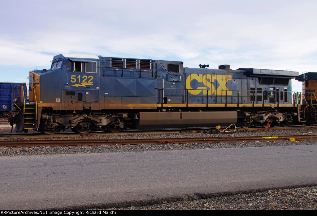 CSX 5122